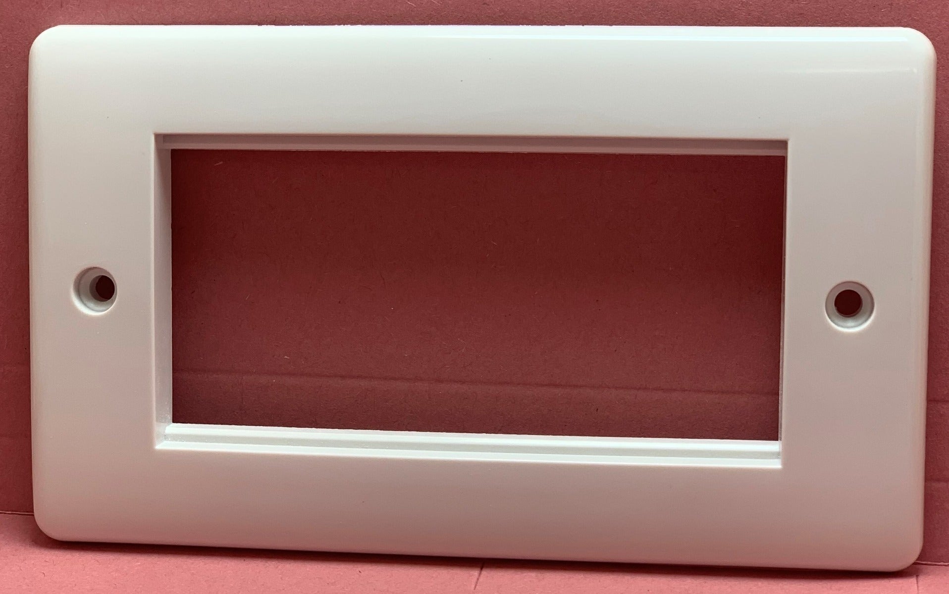 Quadrant QC4704 2-gang, 4 Module Data Plate - Quadrant - Falcon ...